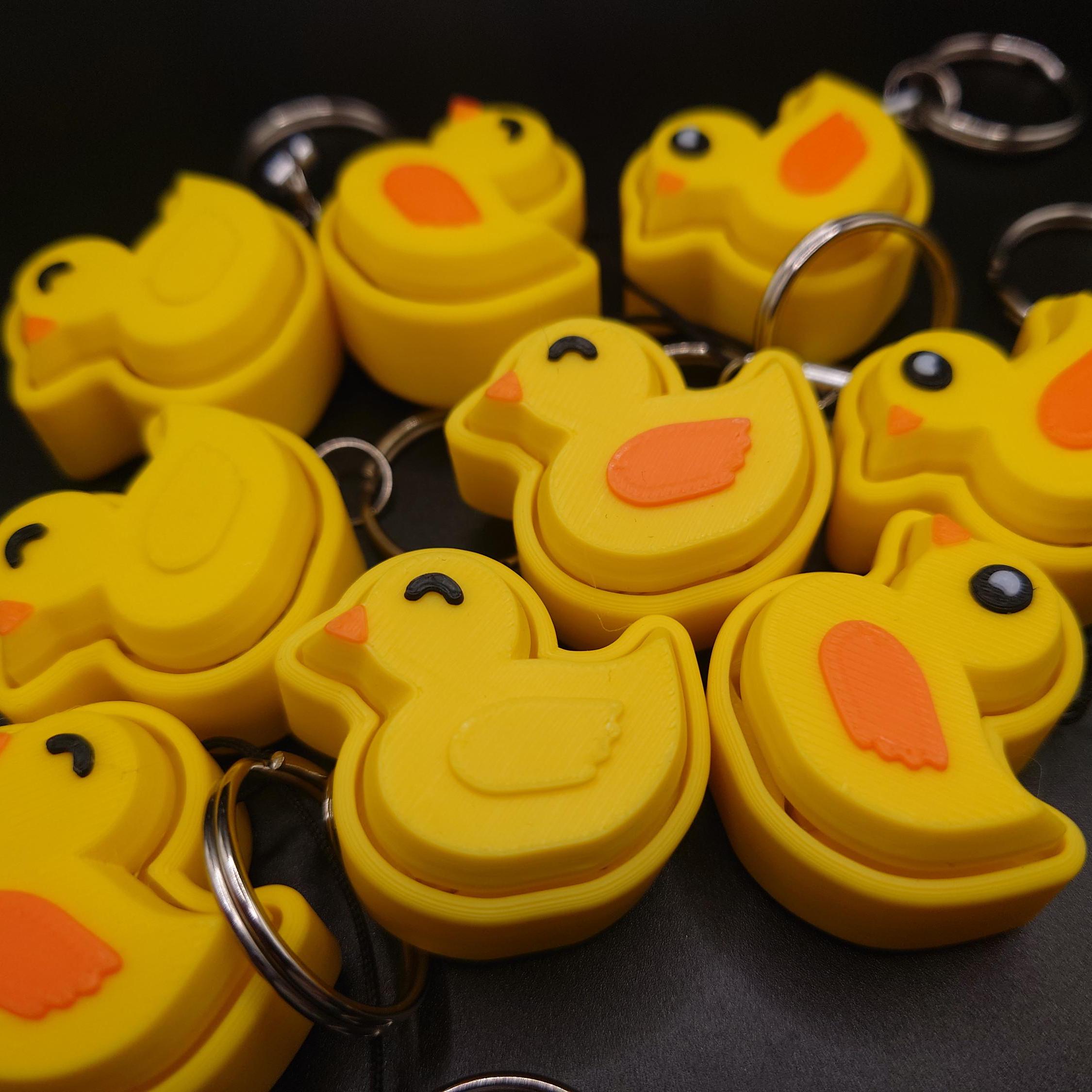 Clicky Duck Fidget Toy Keychain – Dimensionshift3D